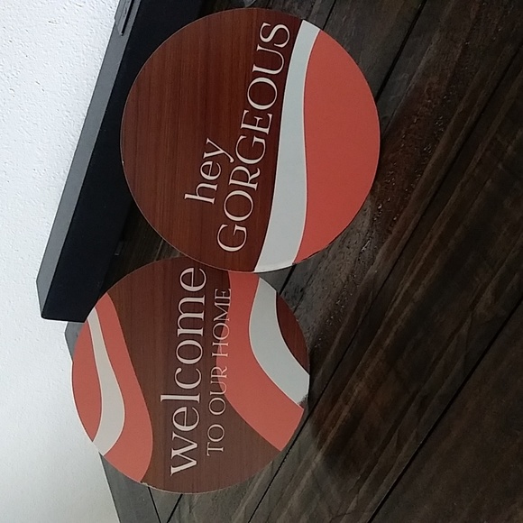 Amber and Olive | Wall Decor | 38 2 Pc Wall Or Tabletop Plaques | Poshmark